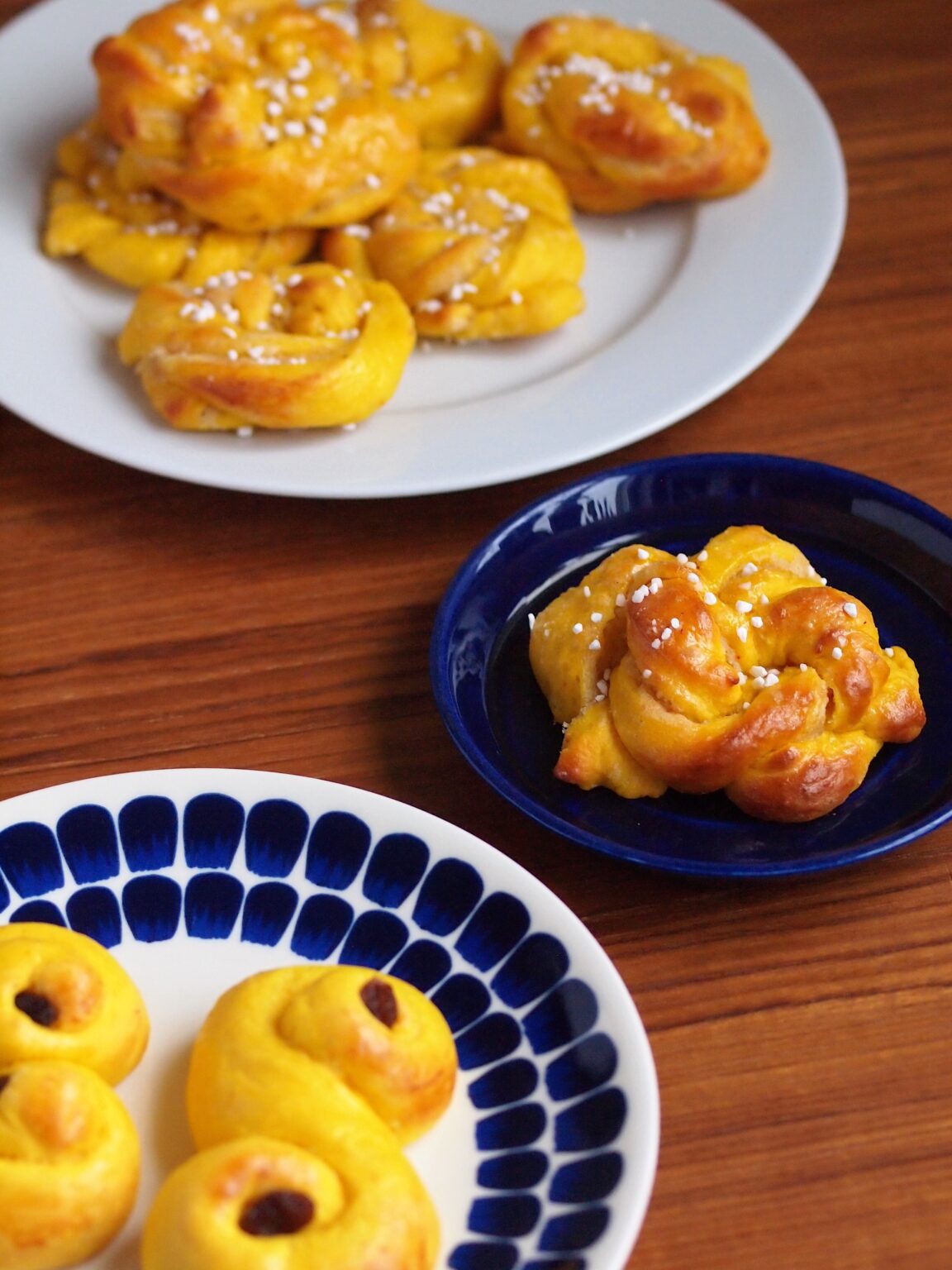 Vegan Lussekatter - Swedish Saffron Christmas Buns - baking me healthy