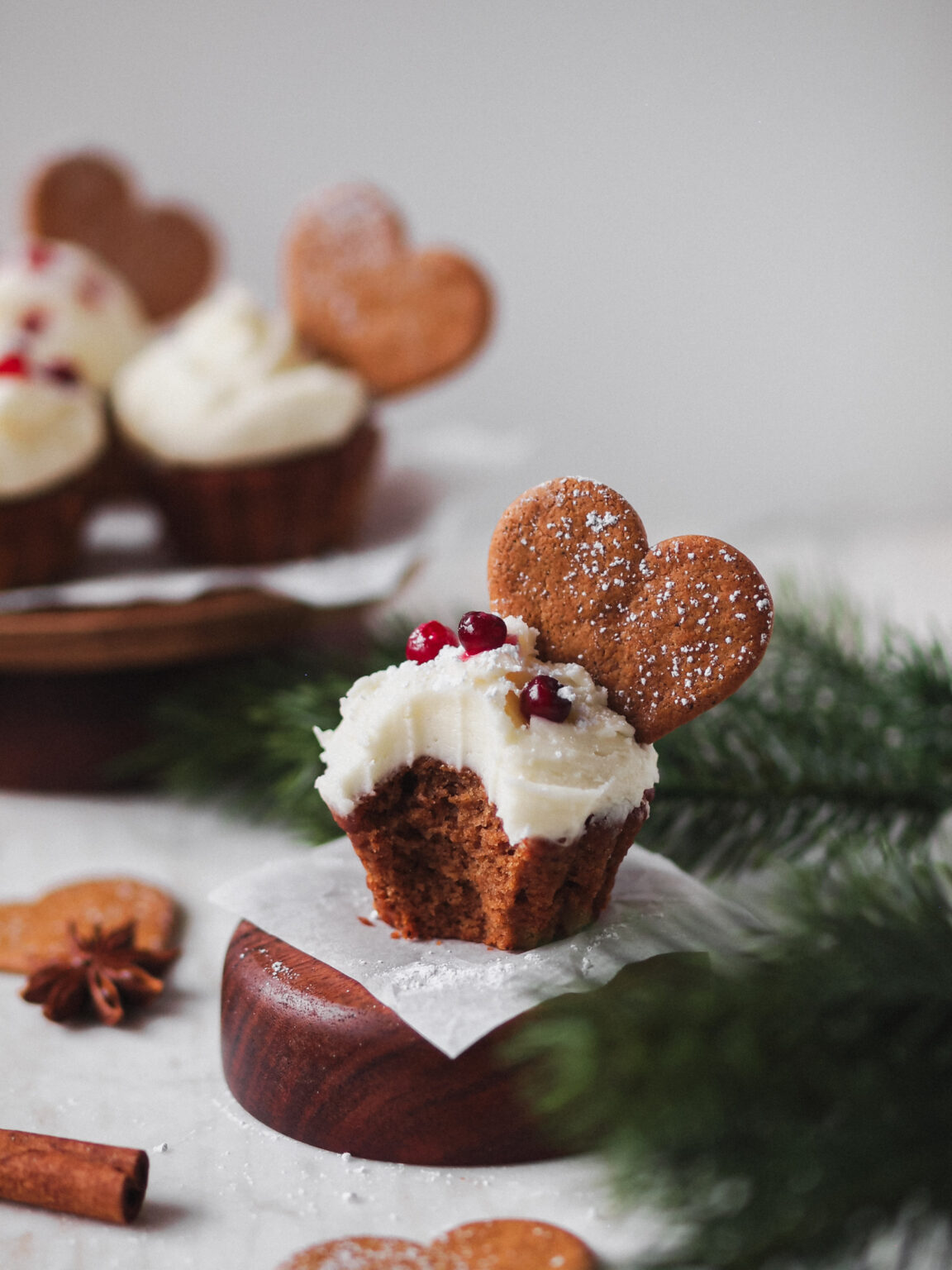 Vegan Gingerbread Cupcakes - baking me healthy